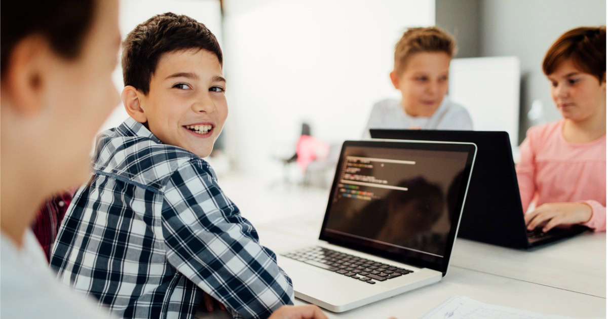 Escola de programação infantil: 9 opções para seu filho 👨‍💻